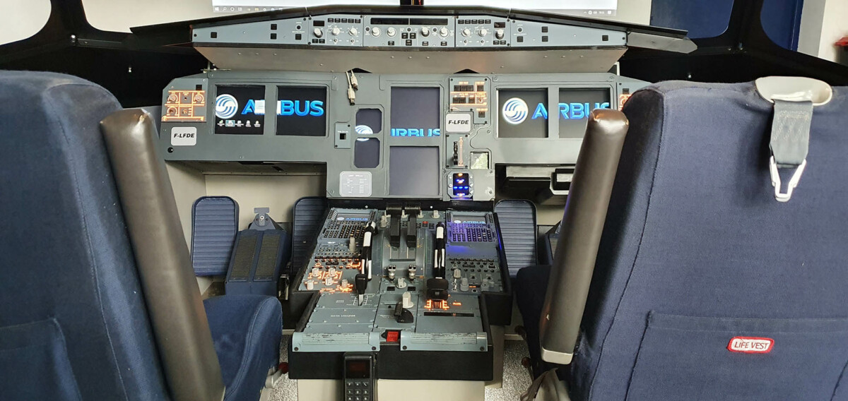 Simulateur de vol A320... Embarquement immédiat - Instant Science